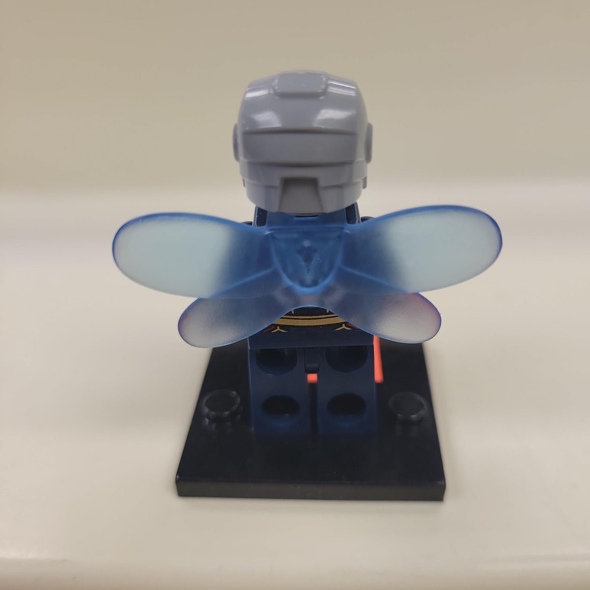LEGO Marvel Superheroes, The Wasp (Hope Van Dyne) Minifig| Rogue Toys