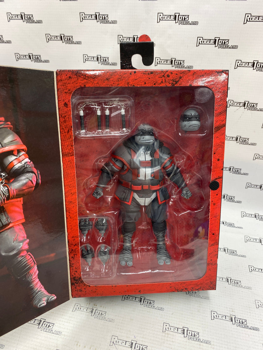 NECA TMNT The Last Ronin Lost Years Nightwatcher Michelangelo (Damaged ...