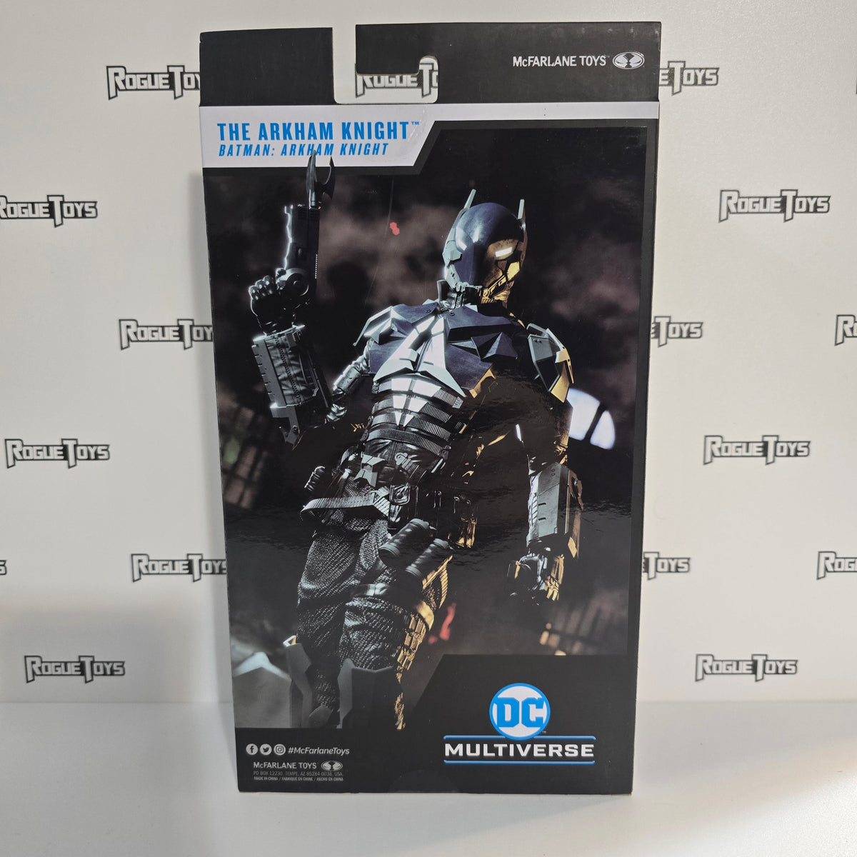 MCFARLANE DC MULTIVERSE- Arkham Knight| Rogue Toys