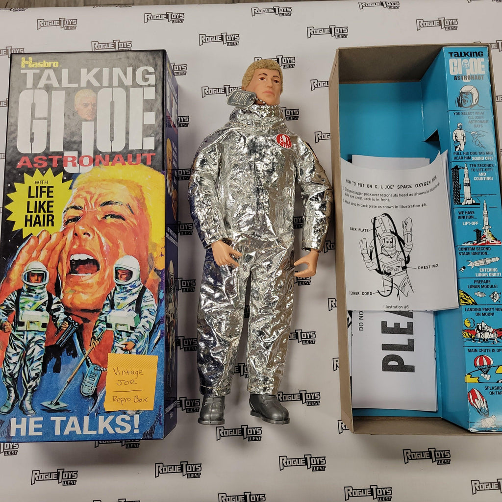 Hasbro talking g.i. joe, astronaut (vintage figure, reproduction box)