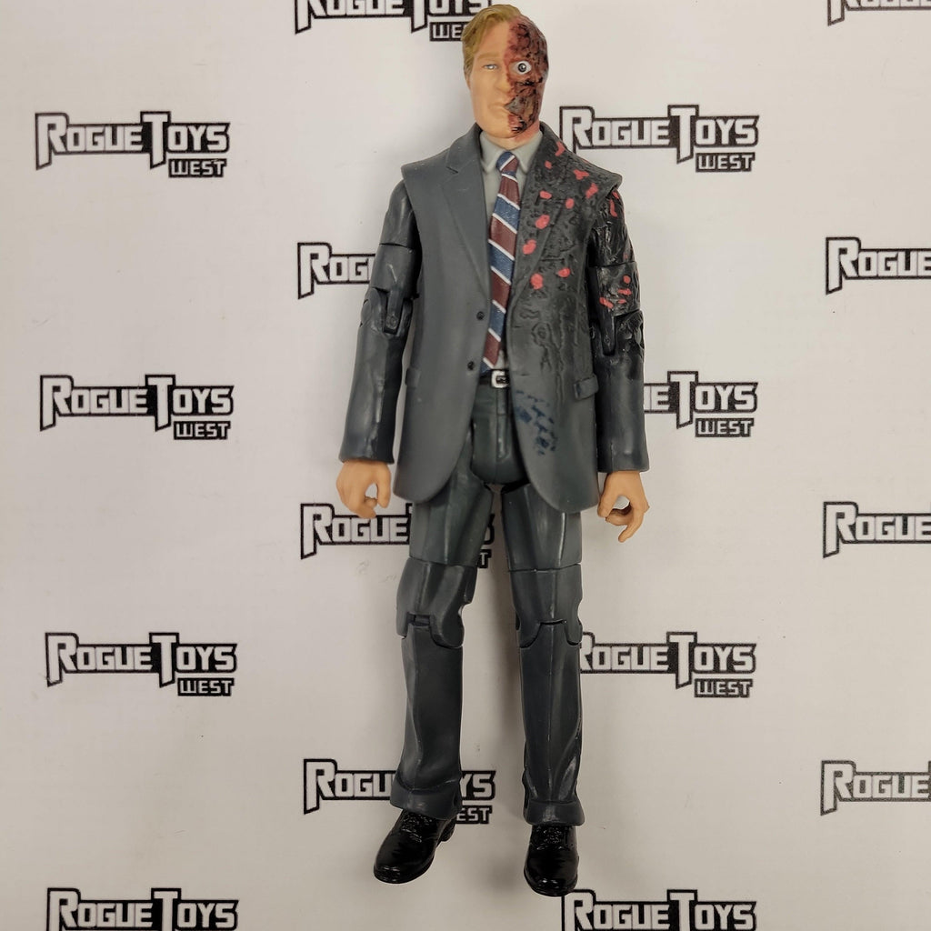 Mattel dc movie masters batman "dark knight rises" two-face/harvey den